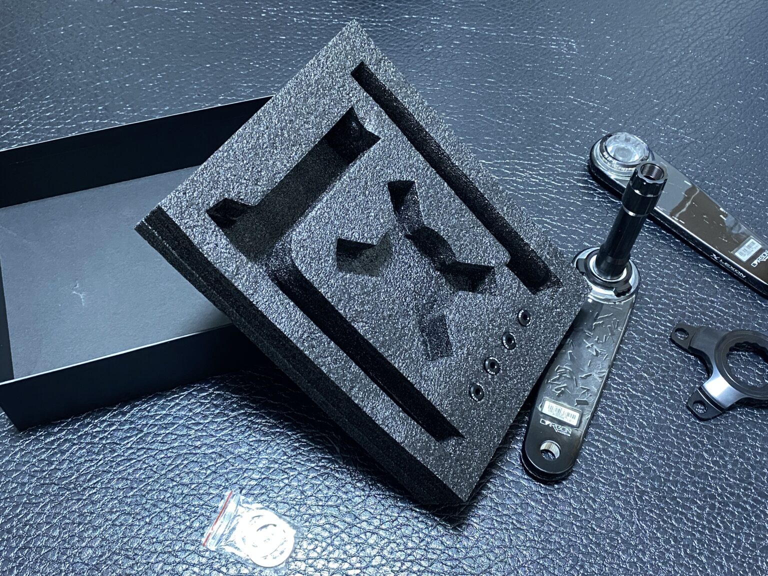 【ELILEEに続けるか】LEXON R2カーボンクランクを買いました【中華カーボン】 | Bicycle Sprint LAB